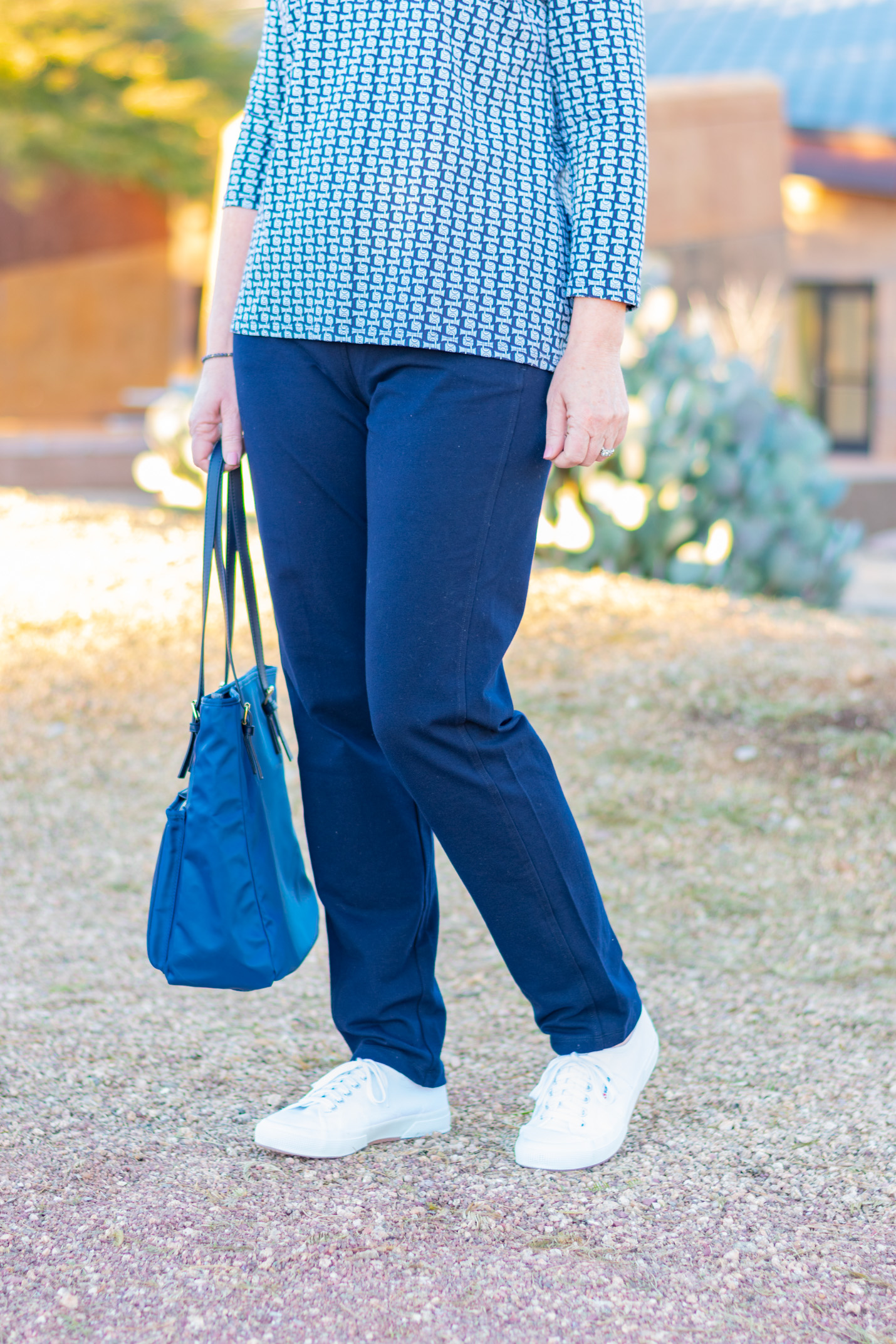 What to Wear on a Day Outing - Dressed for My Day