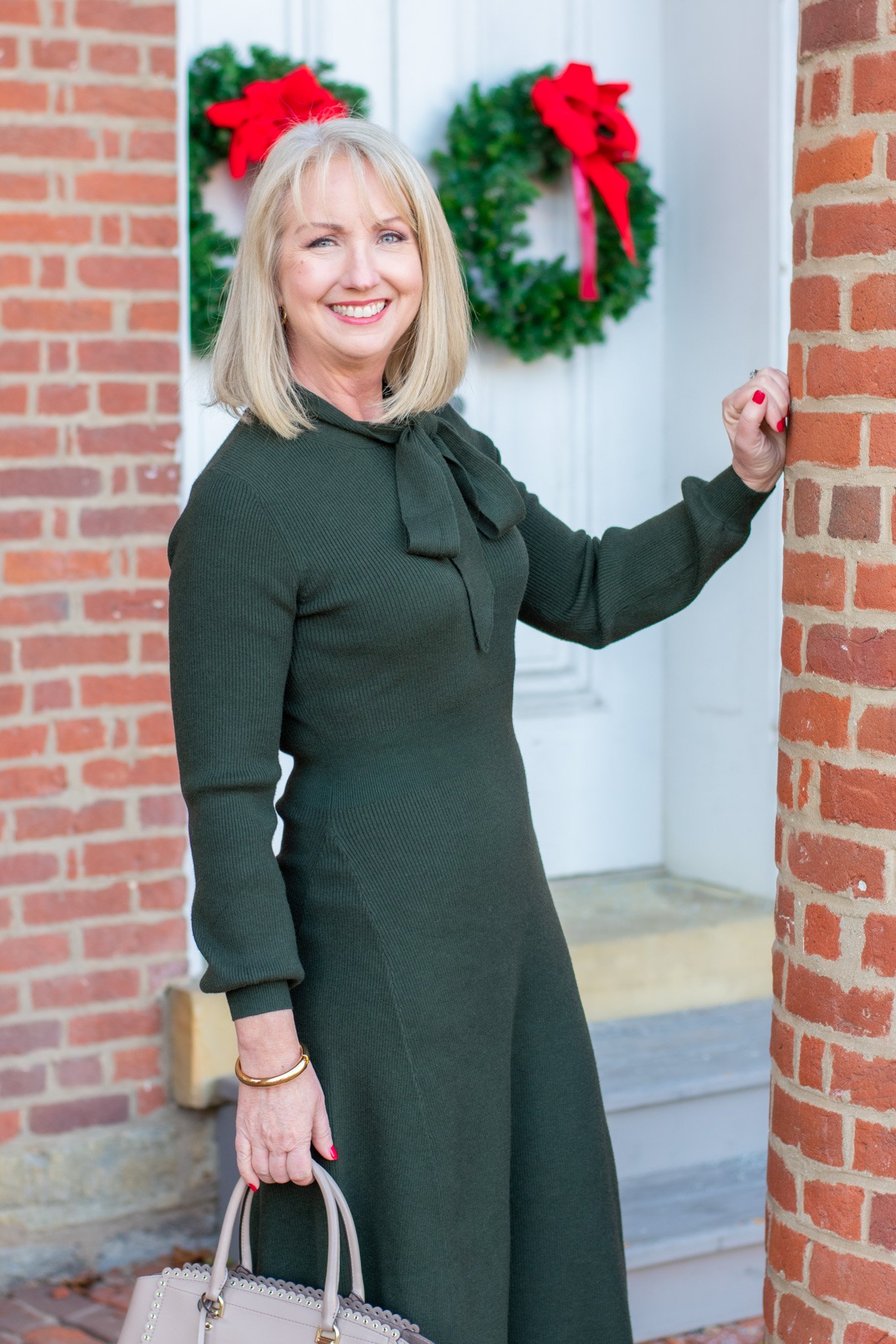 Tips to Help You Look Great in Photos - Dressed for My Day