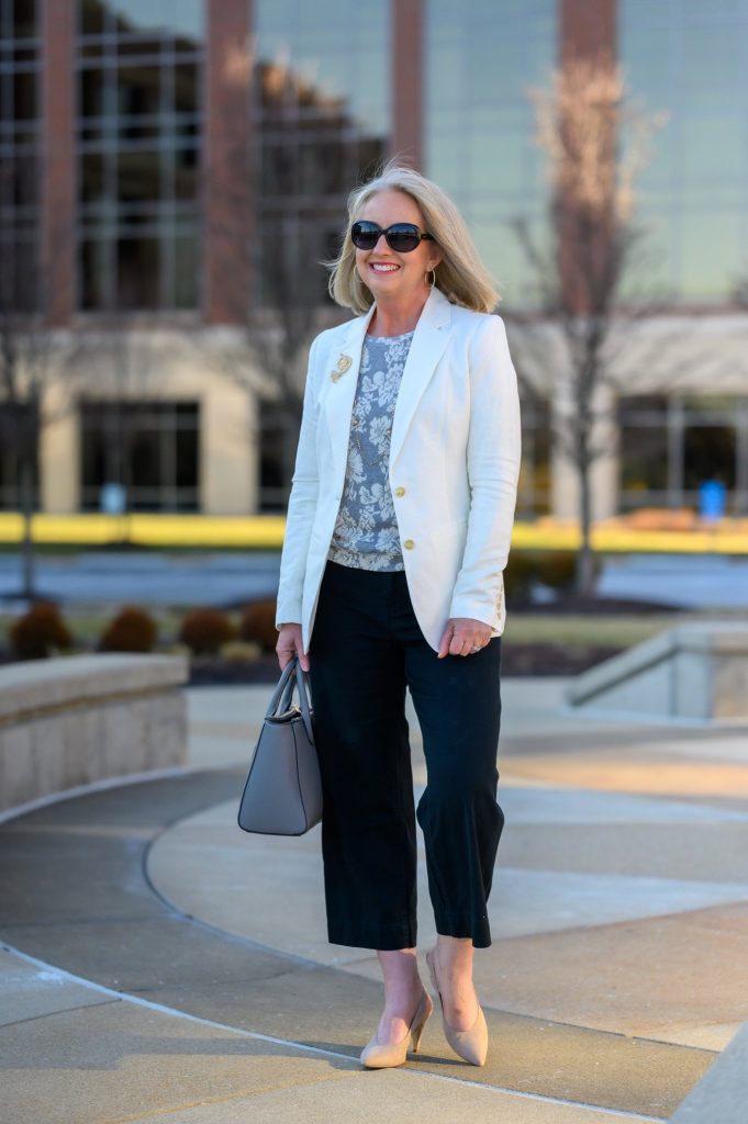 How to Style a White Linen Blazer - Dressed for My Day