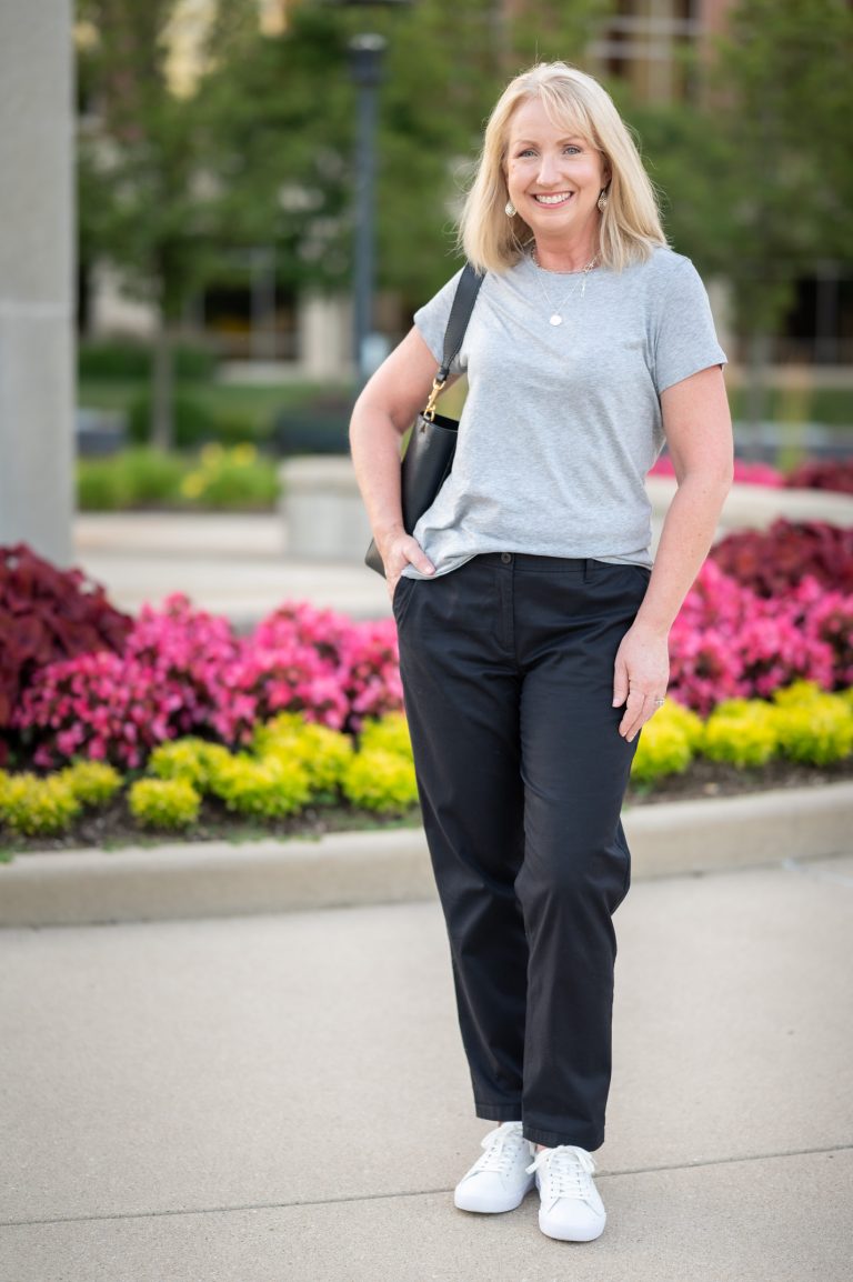 Simple Black & Grey Summer Outfit - Dressed for My Day