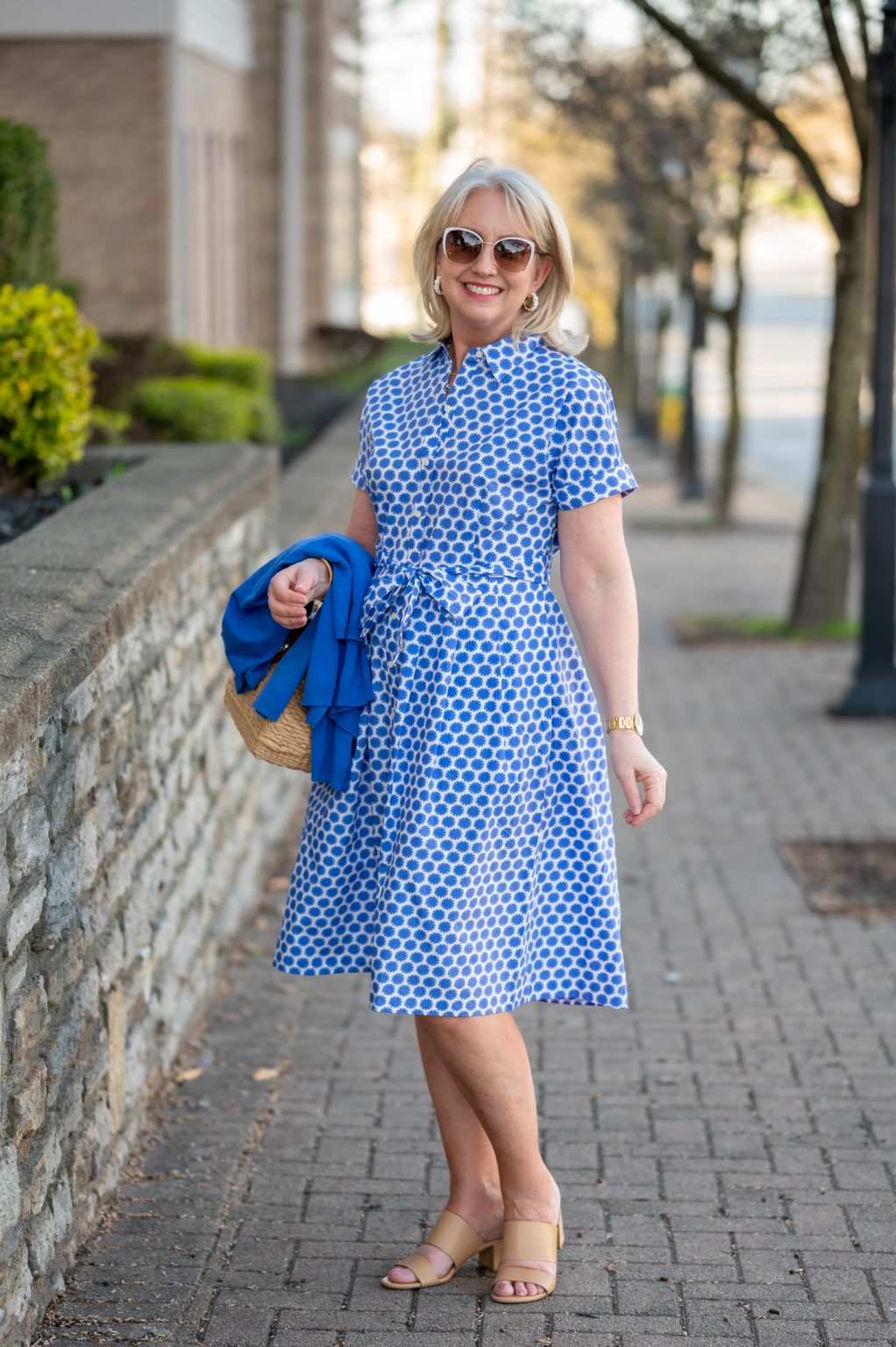 How to Minimize Large Upper Arms w/ Fashion + Fitness - Dressed for My Day